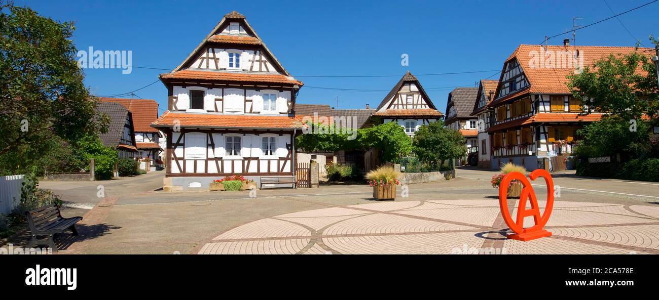 France, Bas Rhin, Hunspach, labelled Les Plus Beaux Villages de France ...