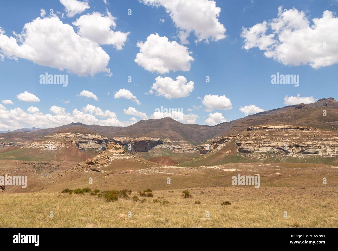 Landscape in the beautiful Golden Gate Highlands National Park ...