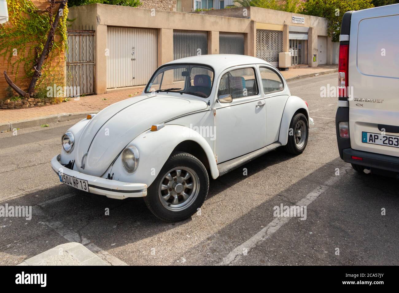 Original style beetle hi-res stock photography and images - Alamy