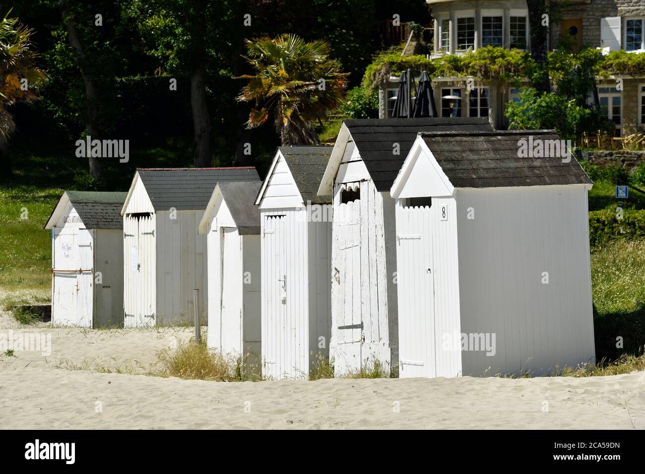 France, Finistere, Nevez, Port Manech, beach cabins on Port Manech ...