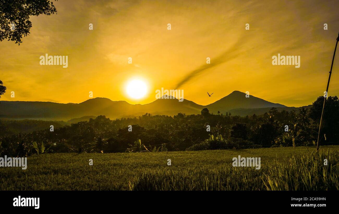 Beautiful scenery and natural scenery hi-res stock photography and ...