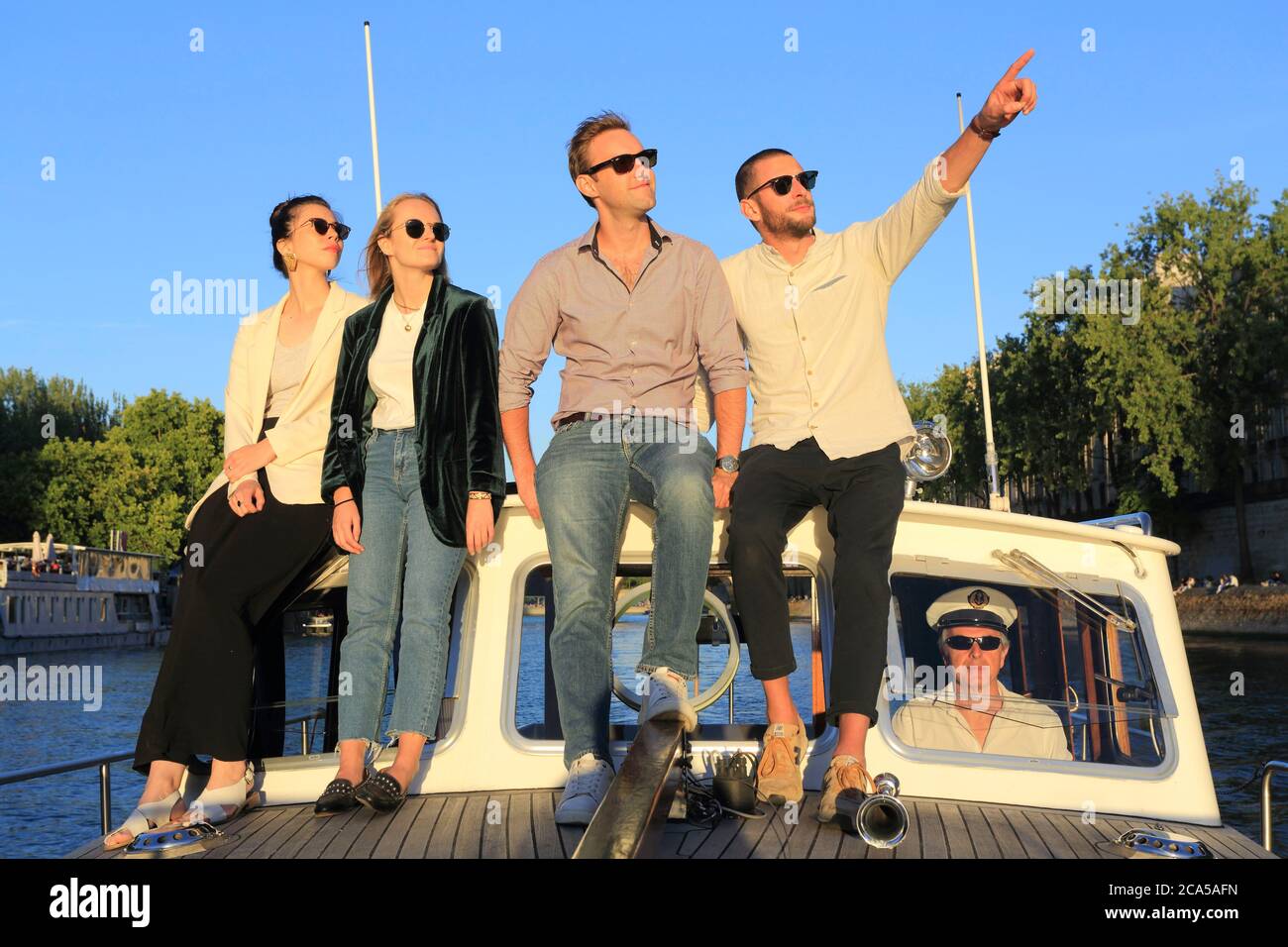 France, Paris, ride on the privatized Seine Priv?e boat Stock Photo - Alamy