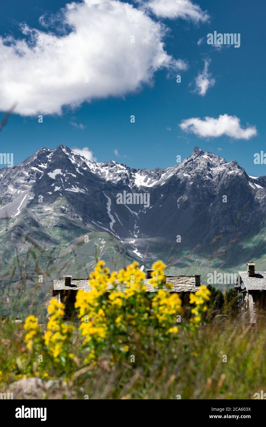 Panorama - Alpe Motta - Valle Spluga Stock Photo - Alamy