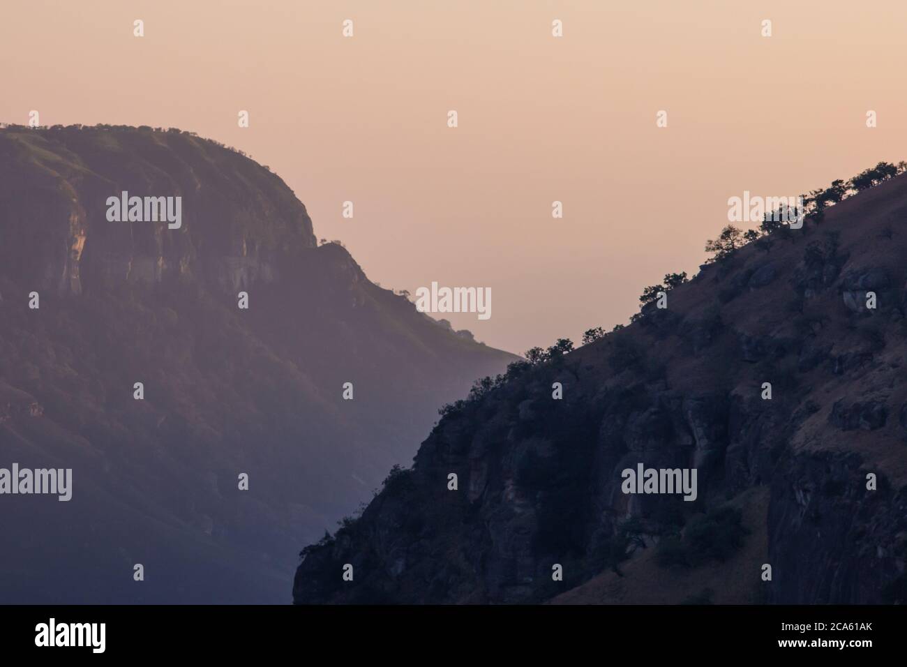 Dawn over the Central Drakensberg South Africa, as seen from Grindstone ...