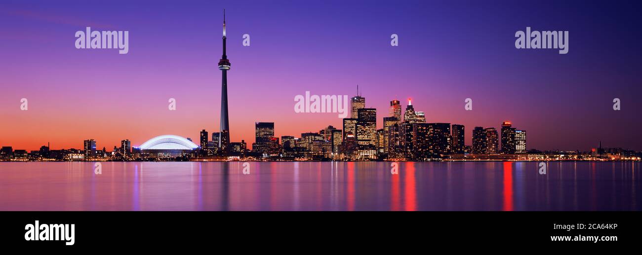 Panoramic view toronto skyline hi-res stock photography and images - Alamy