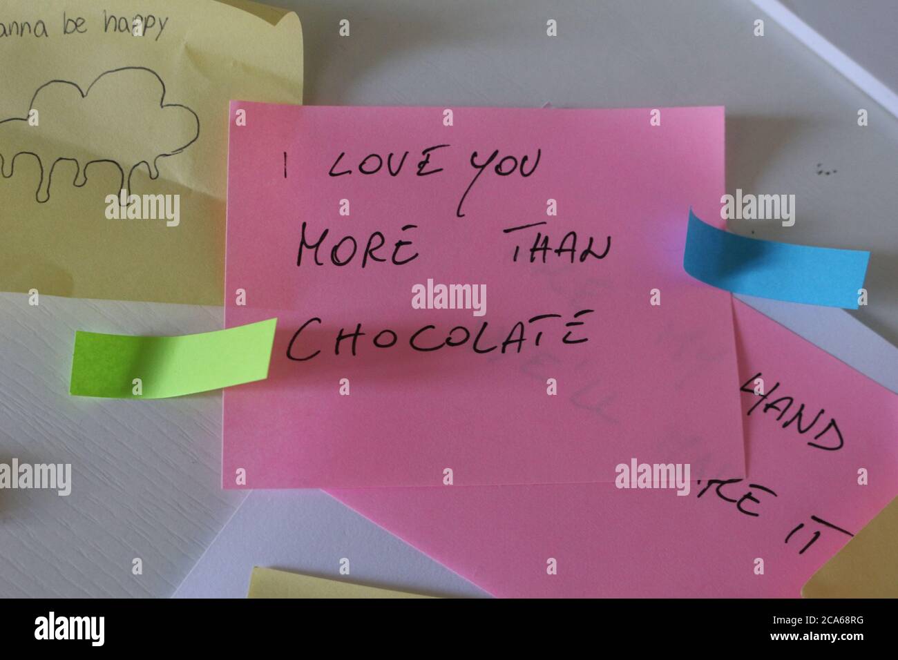 Post-it with motivational phrases Stock Photo - Alamy