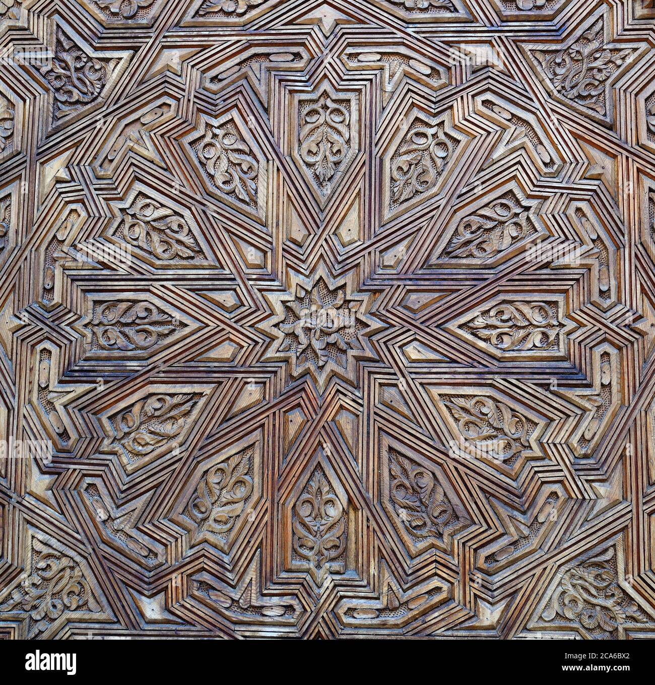 ISLAMIC ART. FLORAL AND GEOMETRICAL DESIGNS AND PATTERNS IN MOROCCAN ...