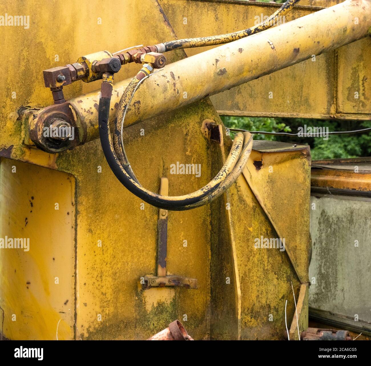 Hydraulic pipework on an old crane Stock Photo - Alamy
