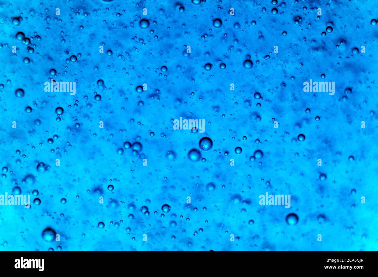 Blue bubbles hi-res stock photography and images - Alamy