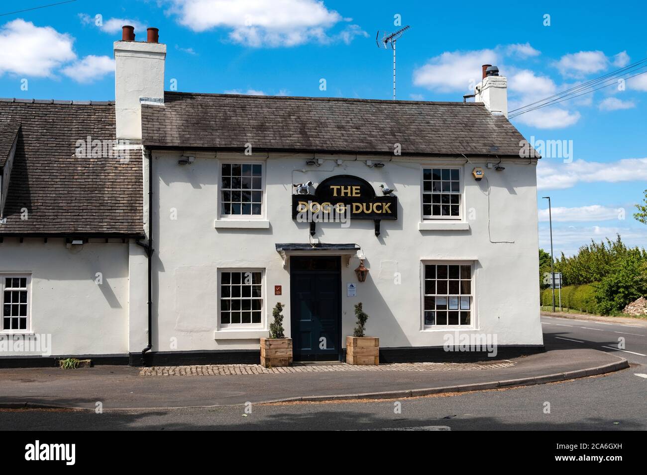 Small traditional village pub and restaurant Stock Photo - Alamy