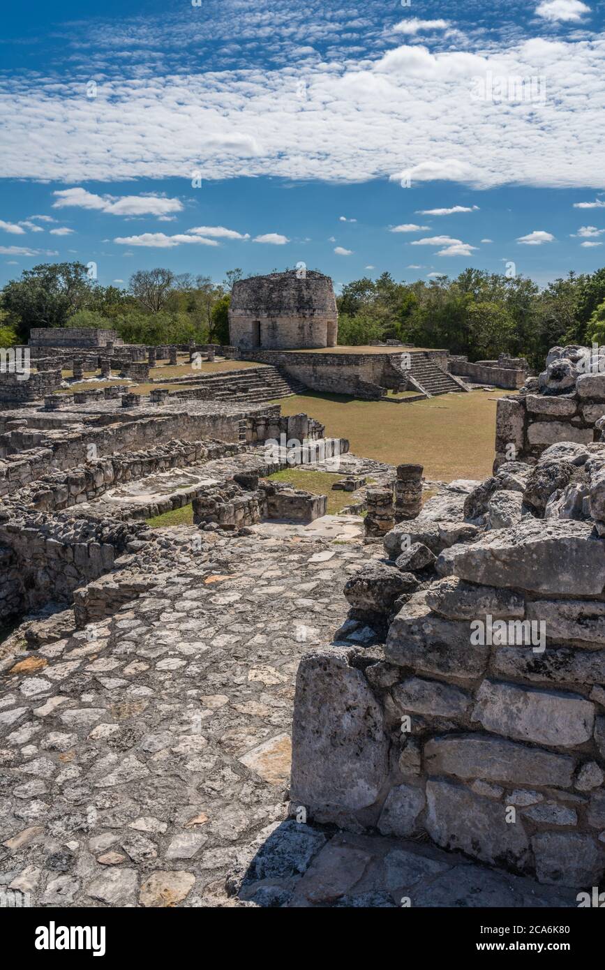 Yucatan classic building hi-res stock photography and images - Alamy