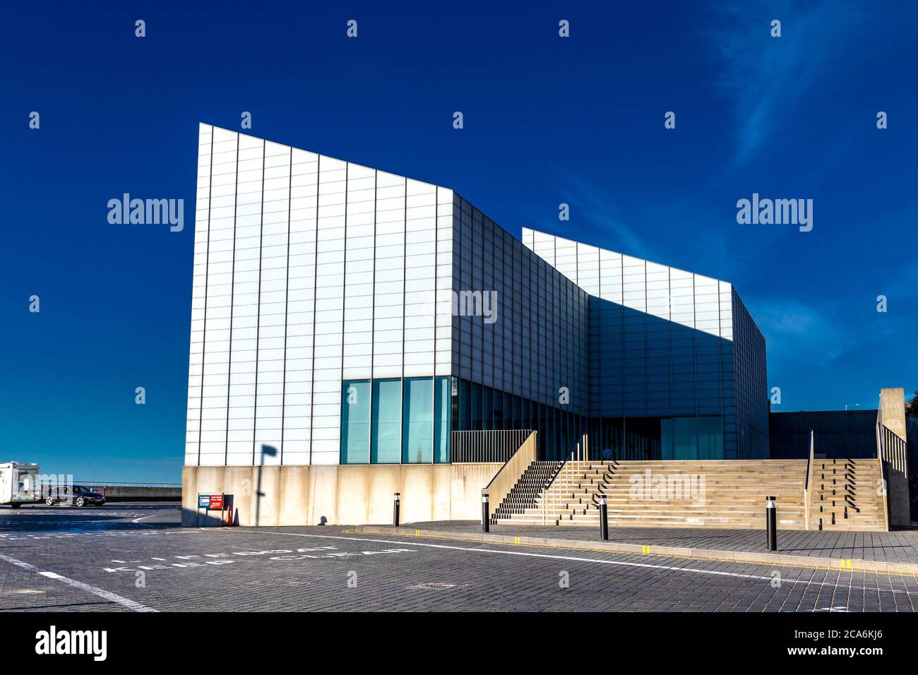 Exterior of the Turner Contemporary museum in Margate, UK Stock Photo ...