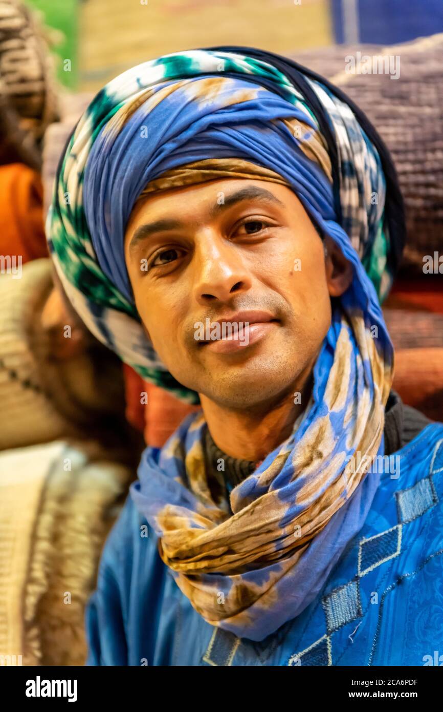 Berber portrait blue eyes hi-res stock photography and images - Alamy