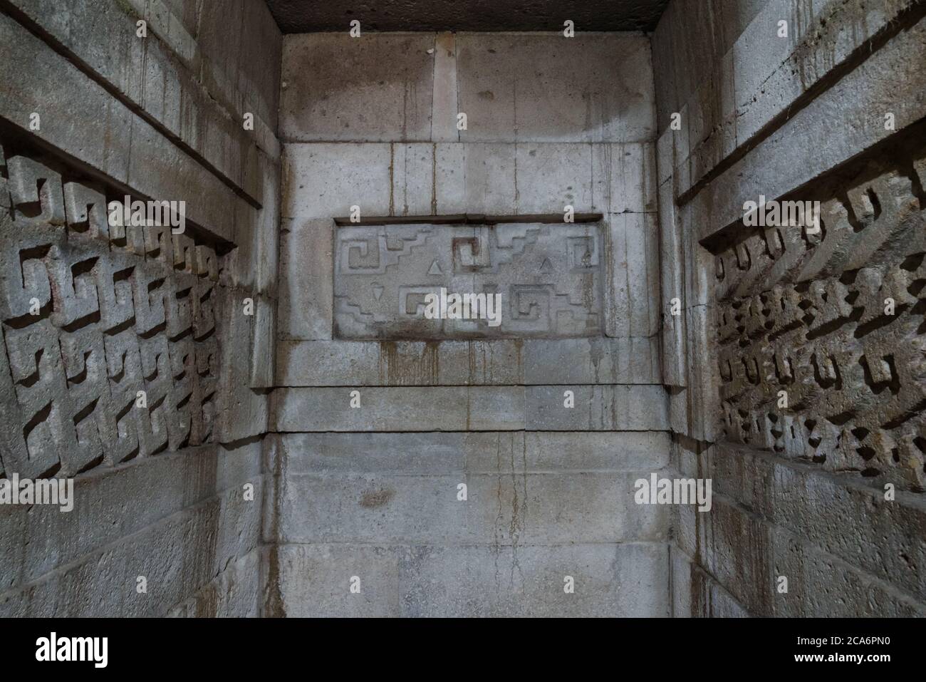Mitla tomb hi-res stock photography and images - Alamy