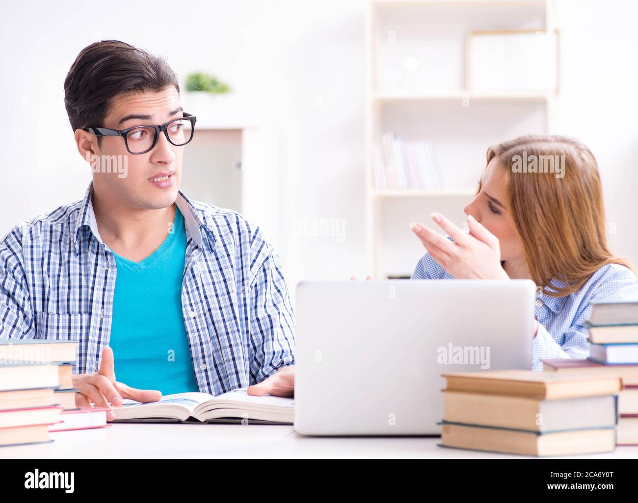 Students arguing class hi-res stock photography and images - Alamy