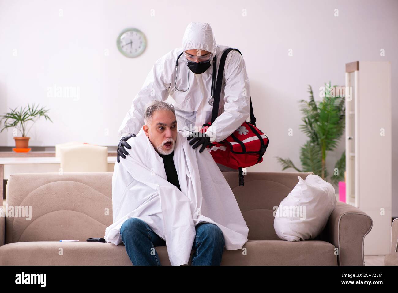Home visit paramedic hi-res stock photography and images - Alamy