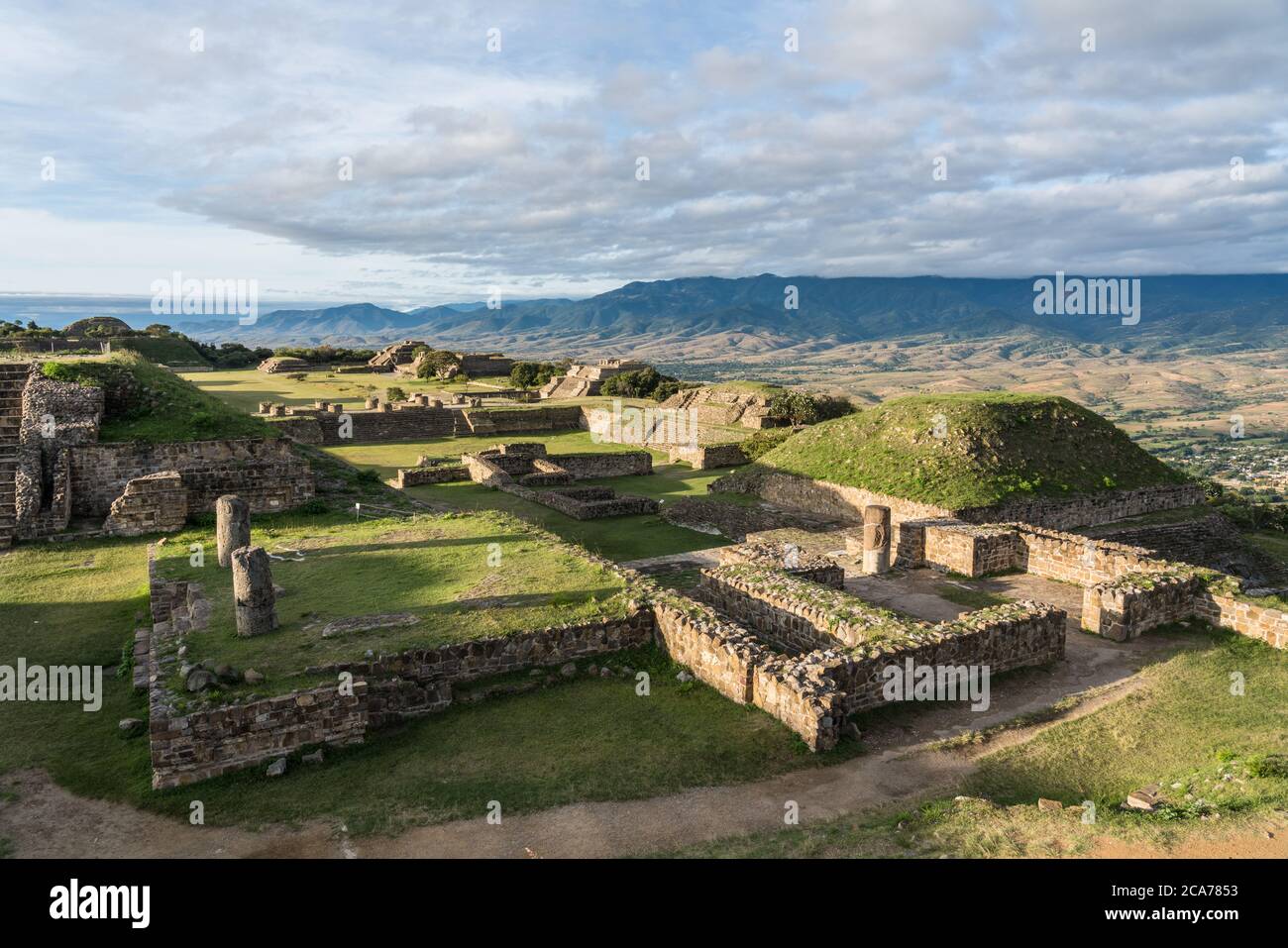 The Temple of Two Columns, part of the VG Complex on the North Platform ...