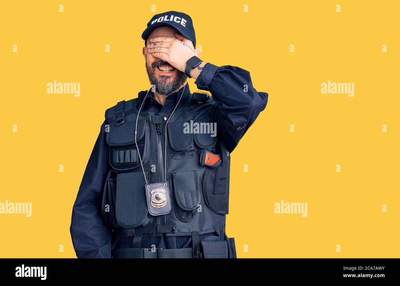 Blind person with police officer hi-res stock photography and images ...