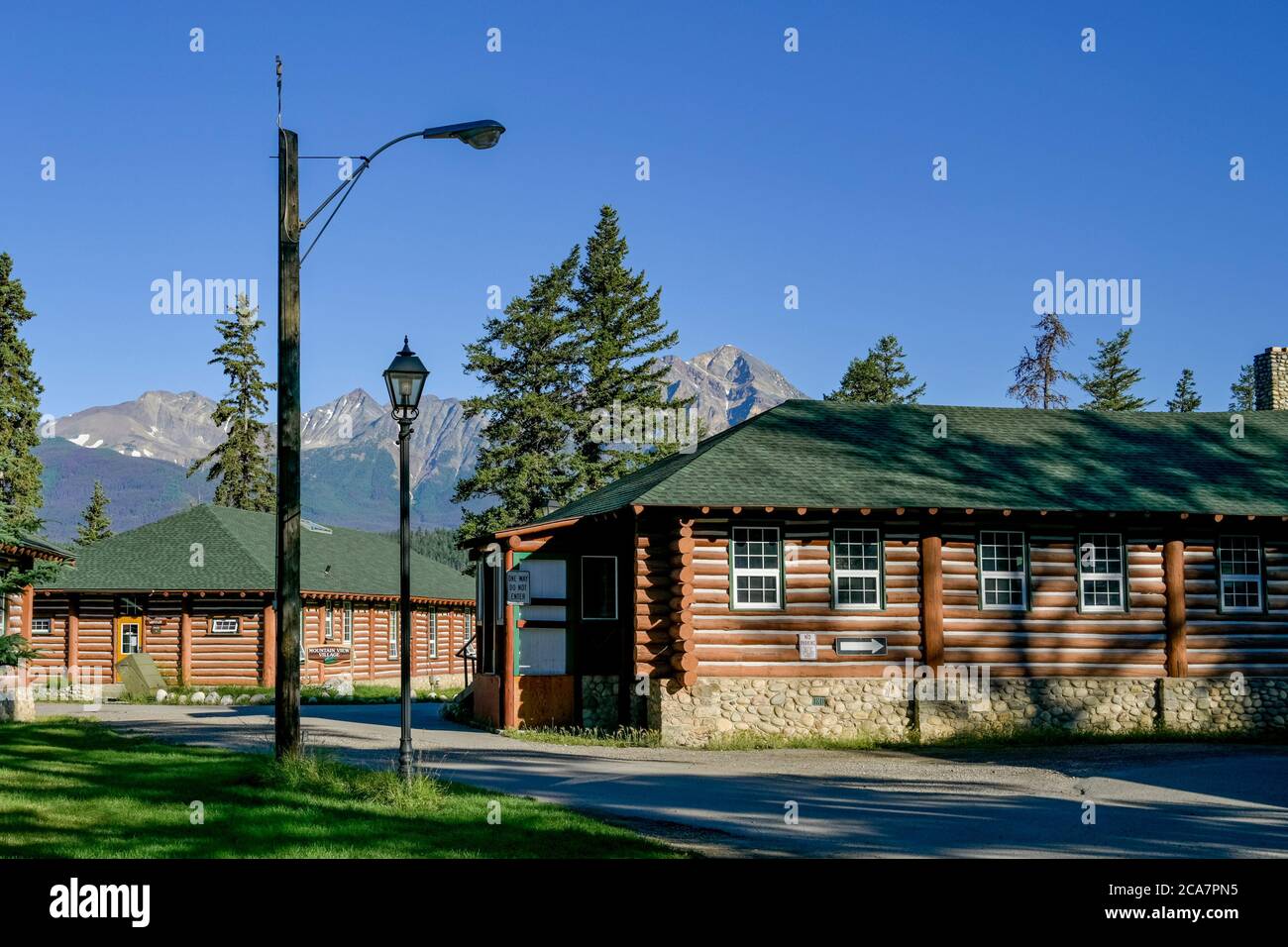 Heritage log cabins, Fairmont Jasper Park Lodge, Jasper National Park ...