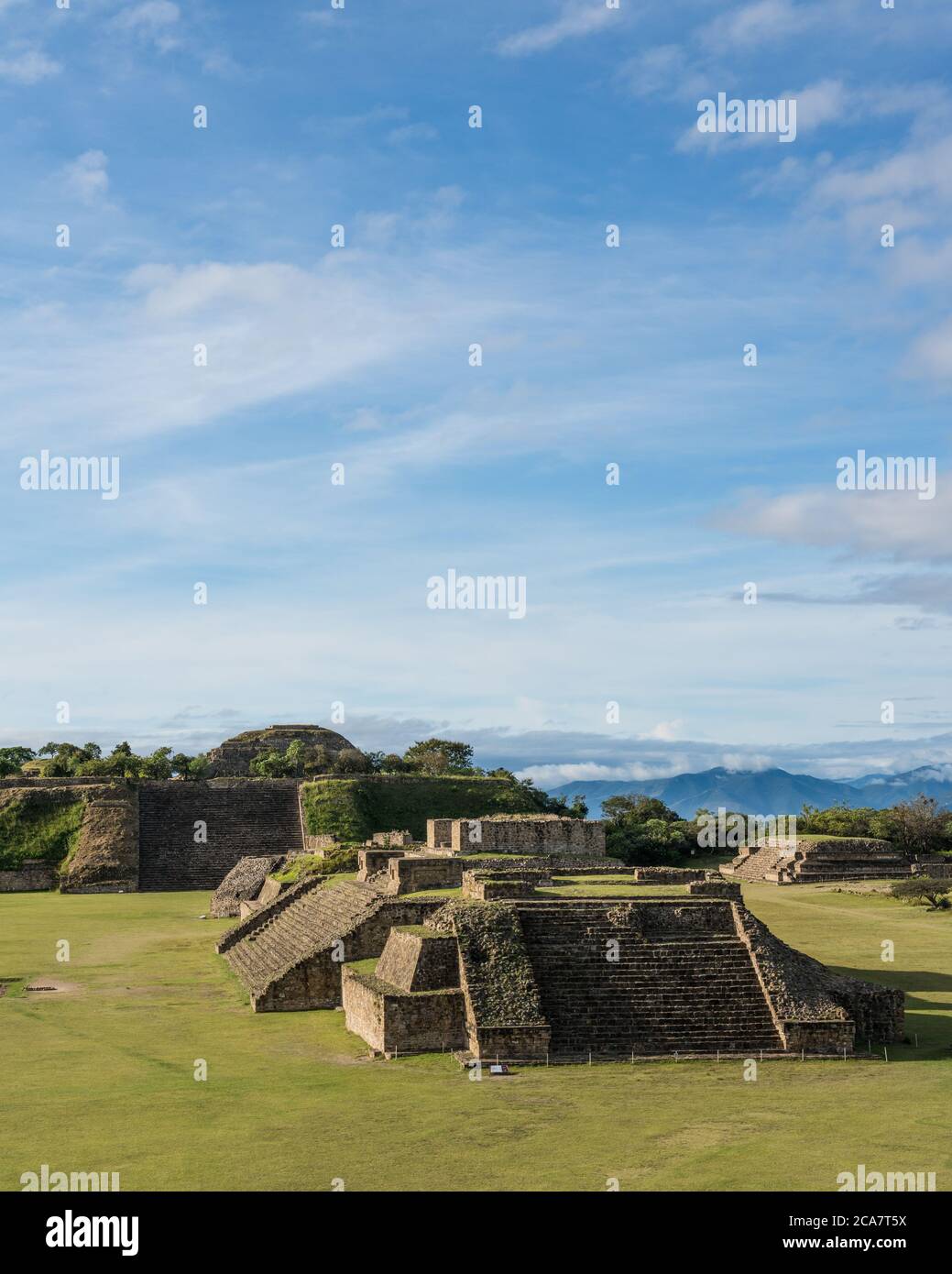 Oaxaca mexico stepped pyramid hi-res stock photography and images - Alamy