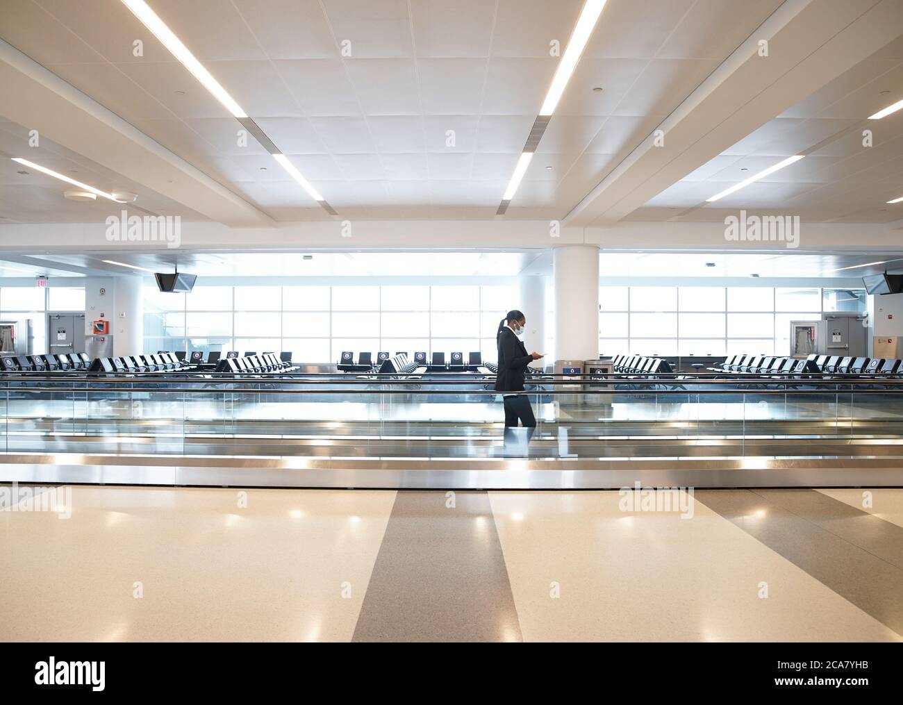 Terminal 4 jfk hi-res stock photography and images - Alamy