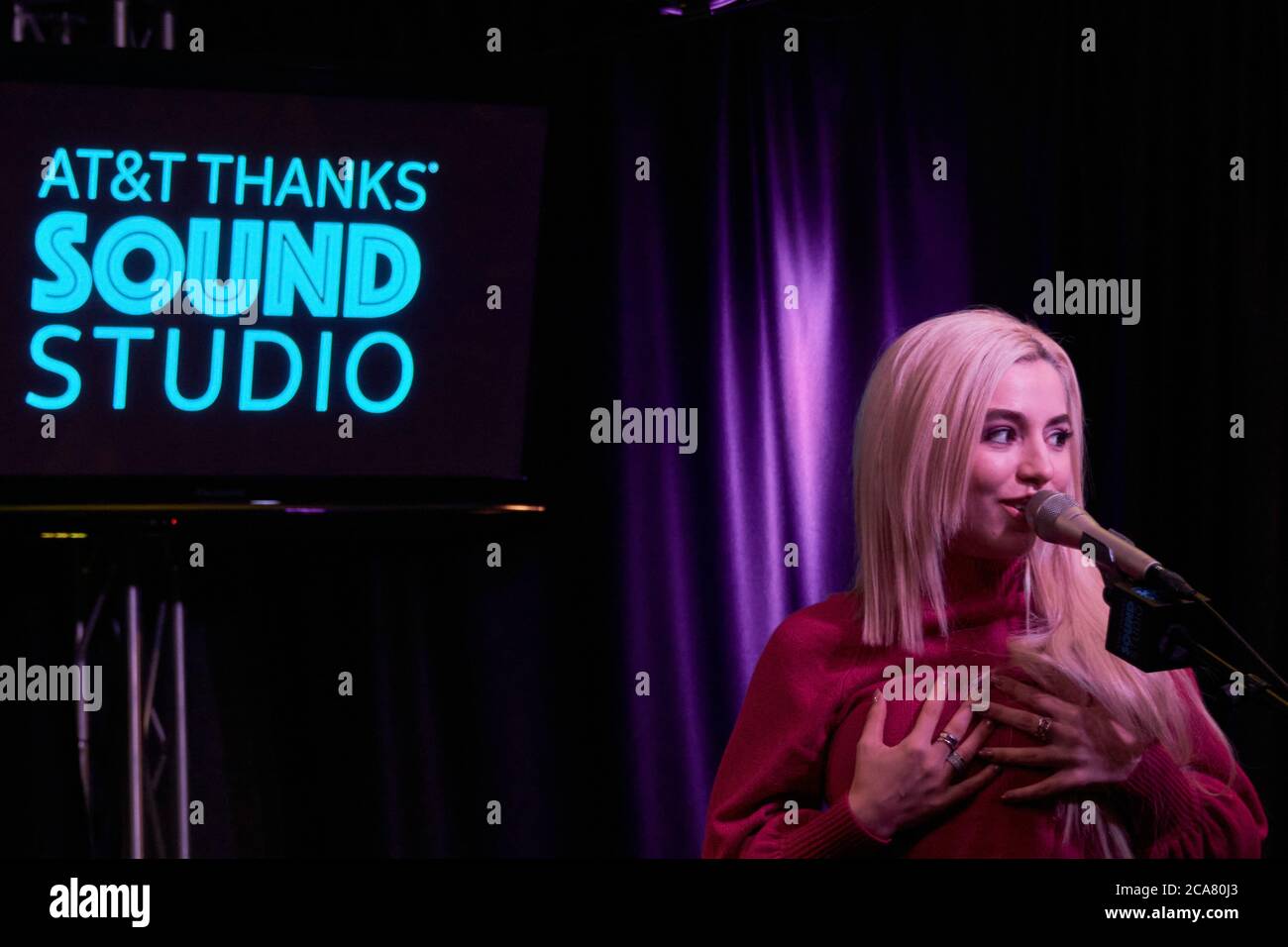 Ava max performs hi-res stock photography and images - Alamy