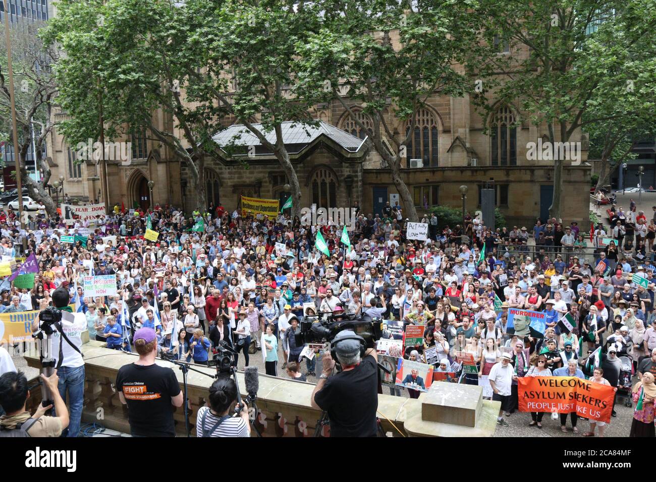 Refugee rally in Sydney, Australia Stock Photo - Alamy