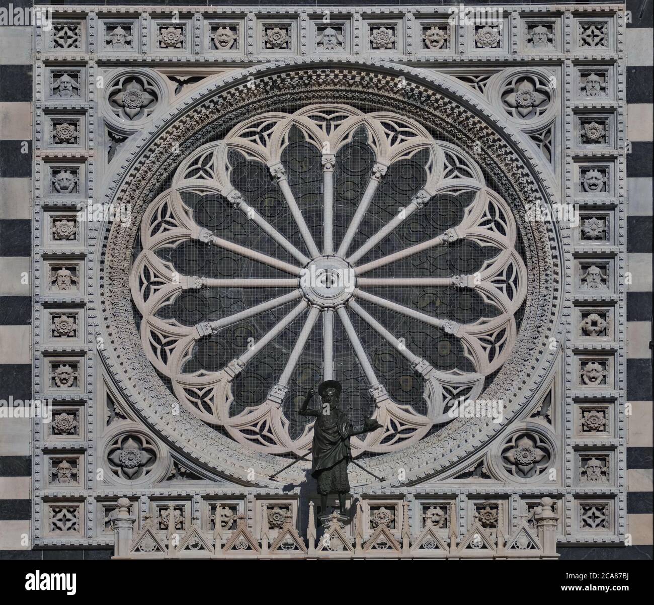 Iron crown of lombardy hi-res stock photography and images - Alamy
