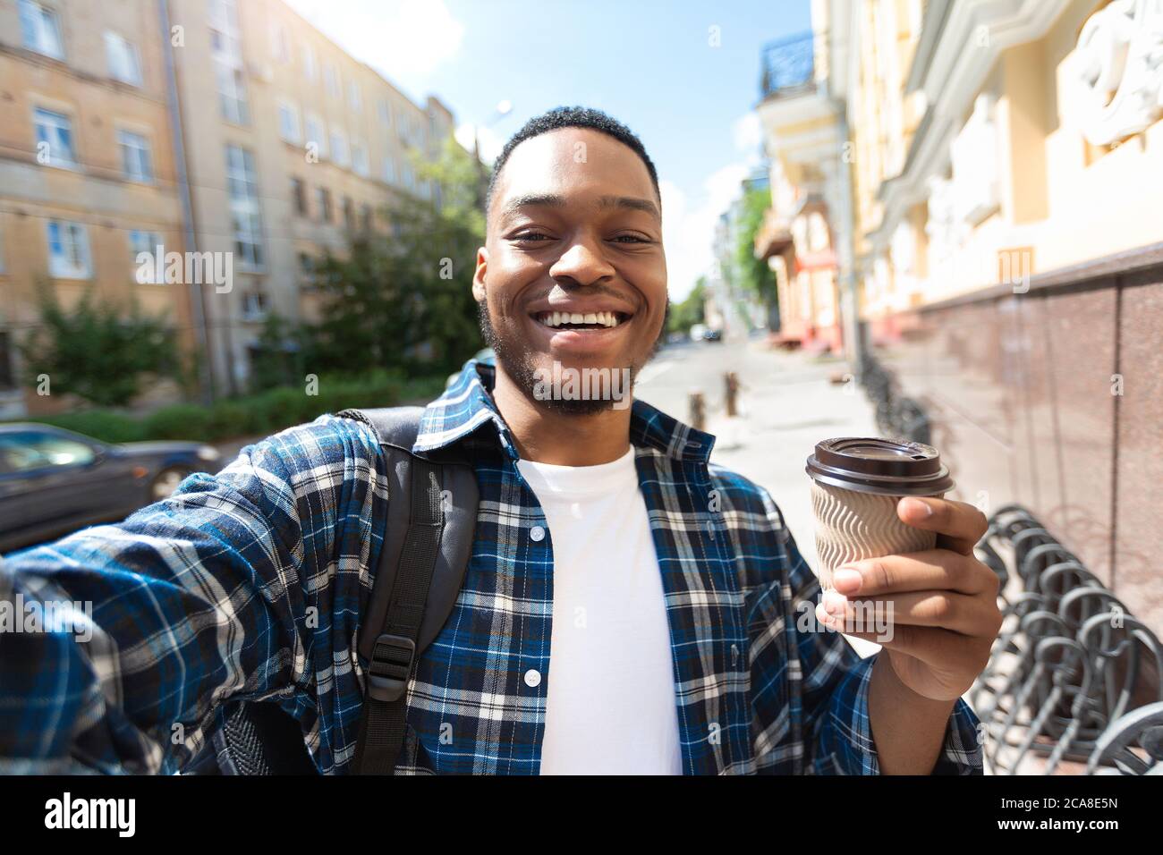 Guy selfie hi-res stock photography and images - Alamy