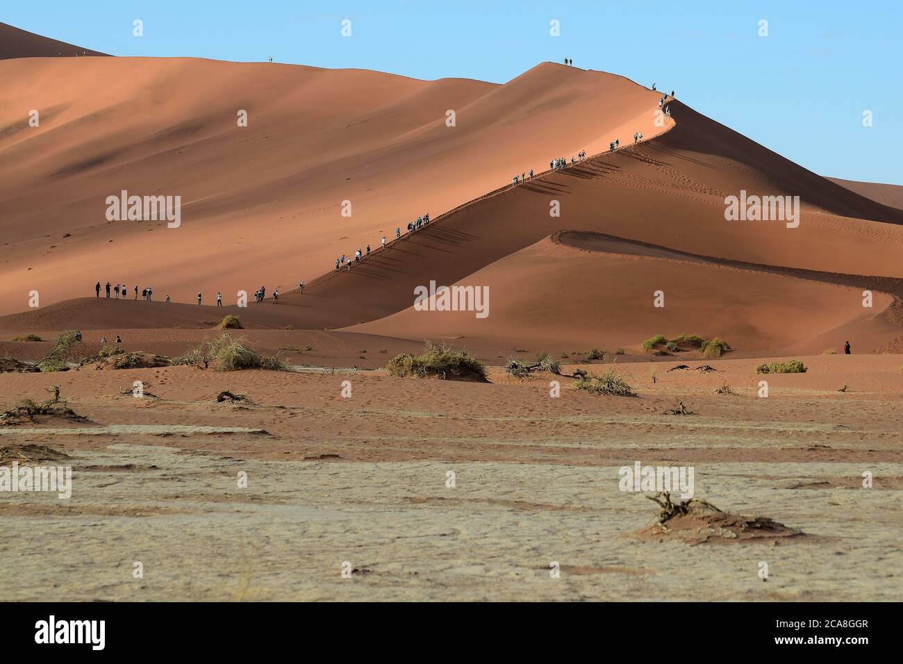 Big sand dunes hi-res stock photography and images - Alamy