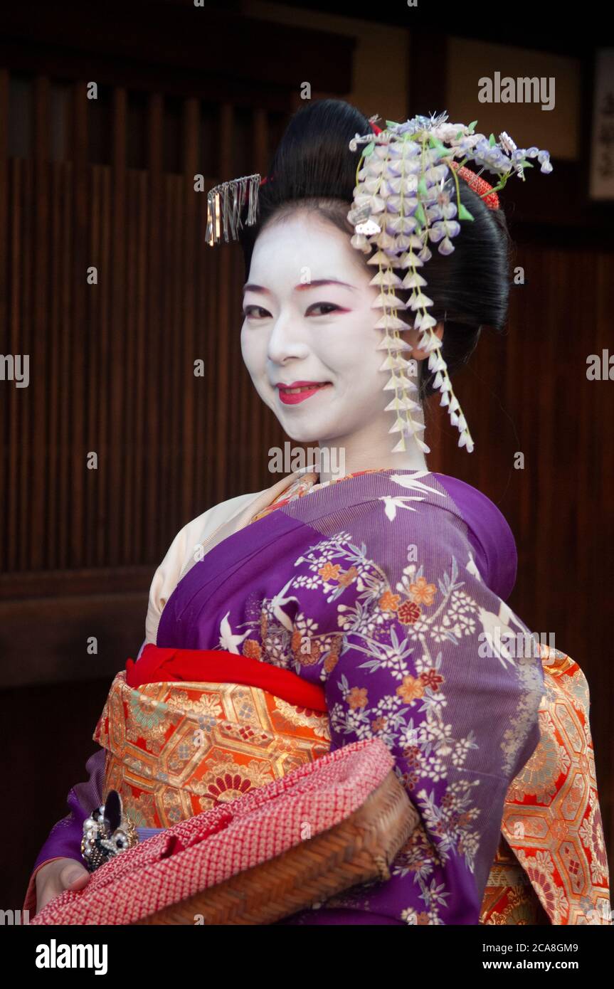 Iconic look hi-res stock photography and images - Alamy