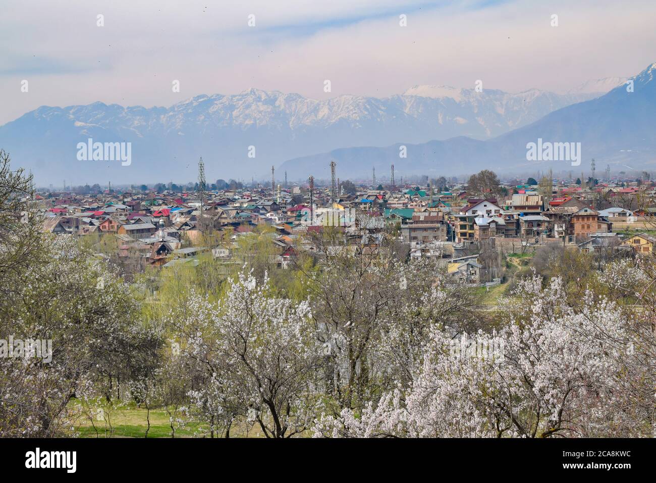 Aerial view of srinagar hi-res stock photography and images - Alamy