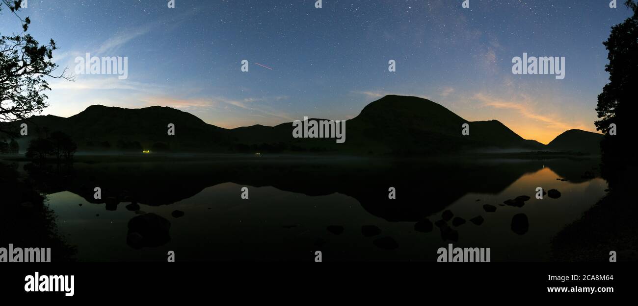 Faint milky way hi-res stock photography and images - Alamy