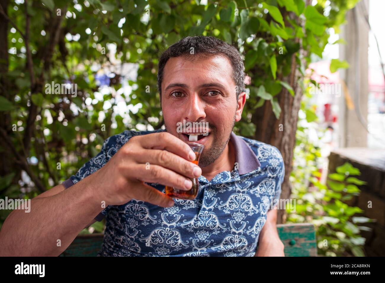 Men drinking tea hi-res stock photography and images - Alamy