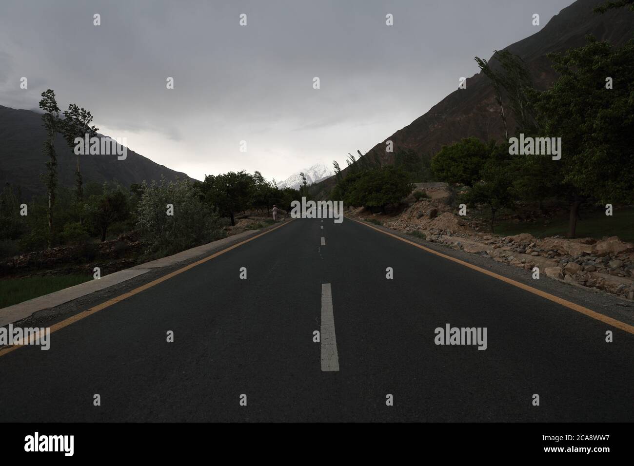 Karakoram highway road towards to hunza pakistan Stock Photo - Alamy