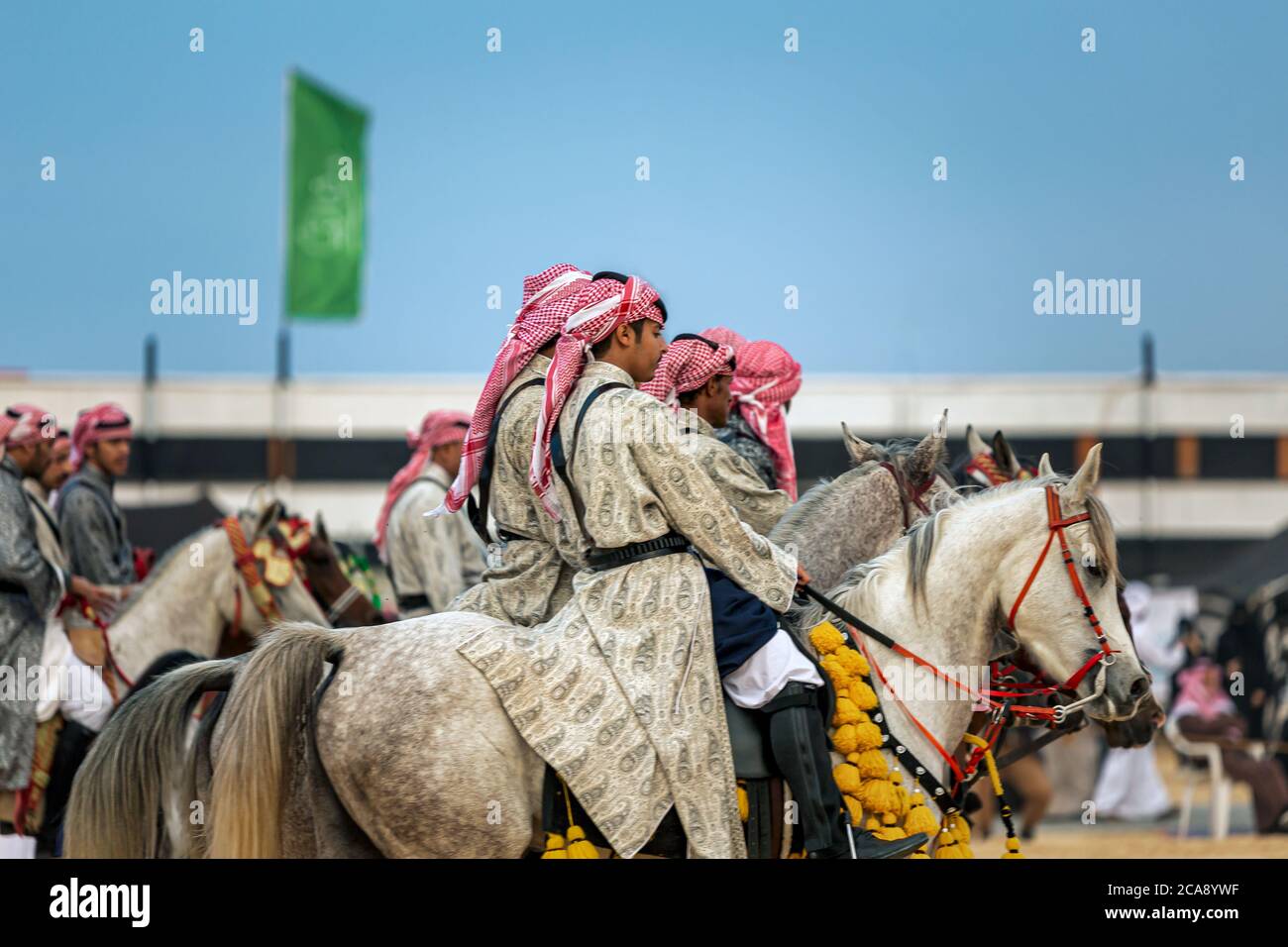 Saudi Arab Horse riders with their horse on traditional desert safari ...