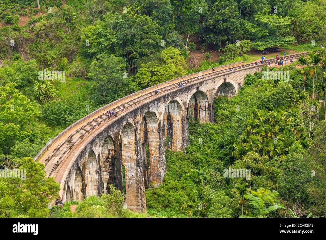 Nine Arches Bridge, Ella, Uva Province, Sri Lanka, Asia Stock Photo - Alamy