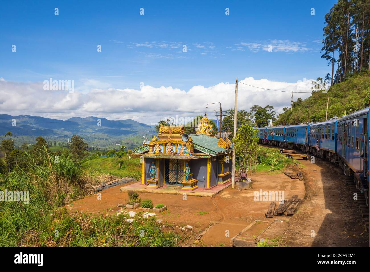 Kandy to badulla train hi-res stock photography and images - Alamy