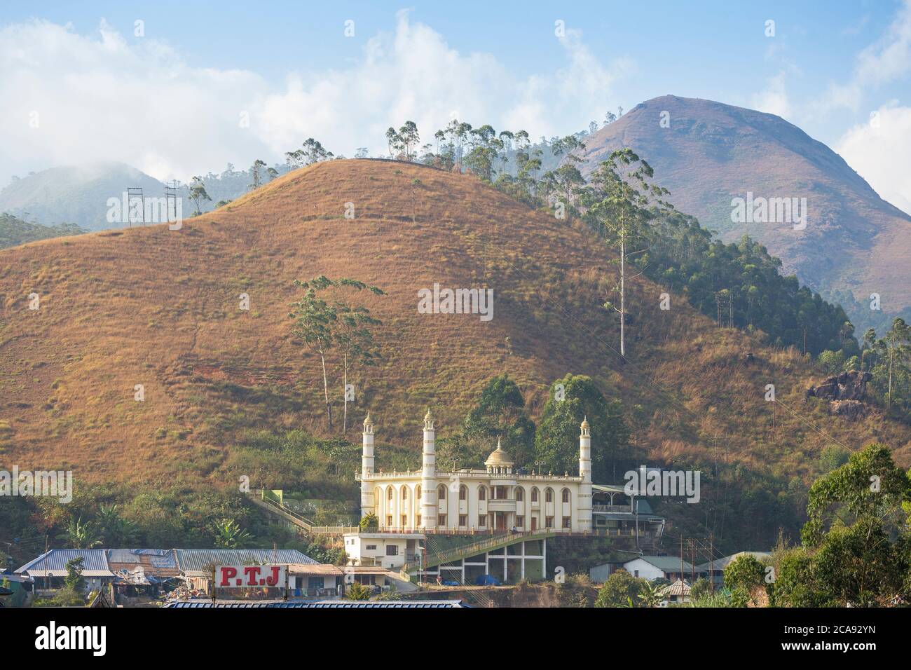 Munnar juma masjid hi-res stock photography and images - Alamy