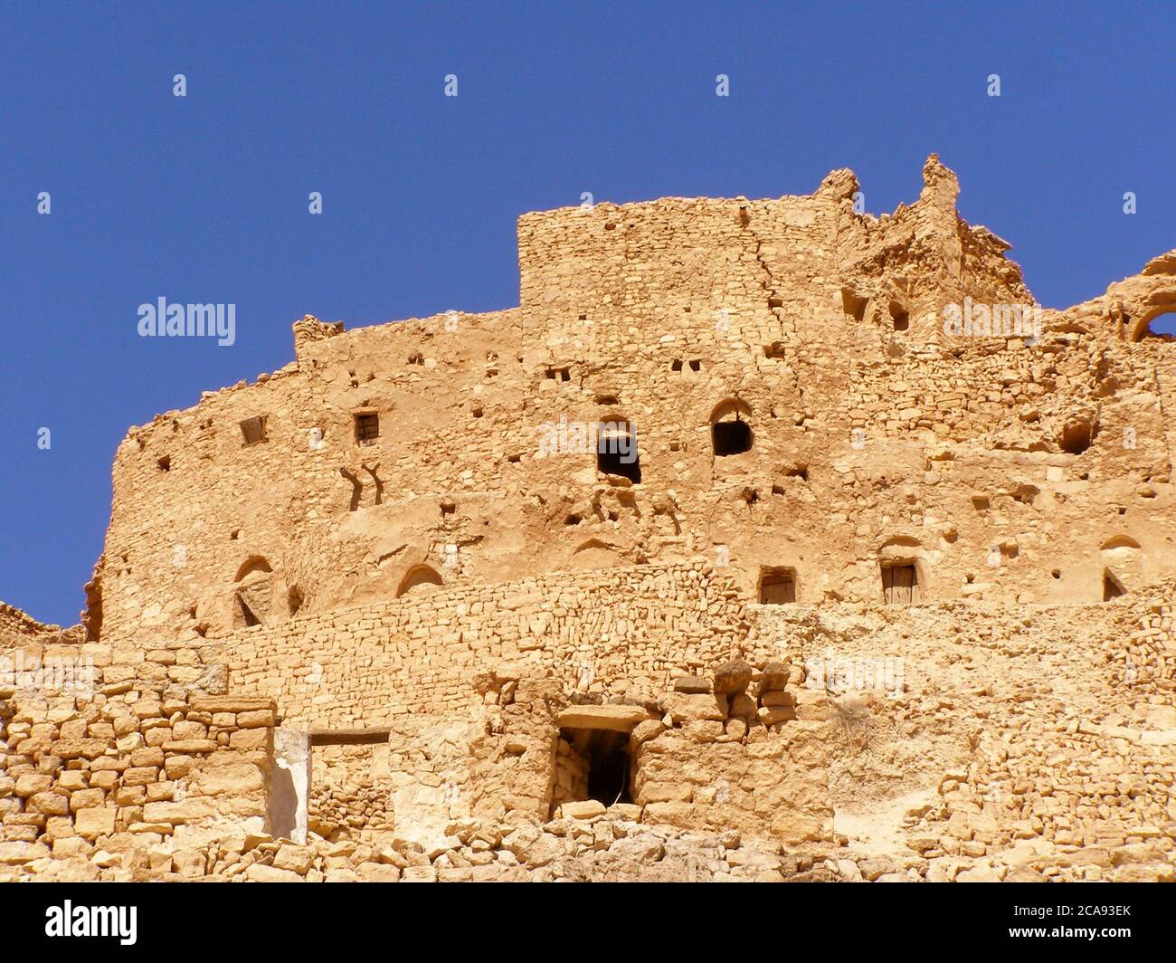 KSAR CHENINI IN SOUTHERN TUNISIA. BERBER VILLAGE WITH TRADITIONAL ...