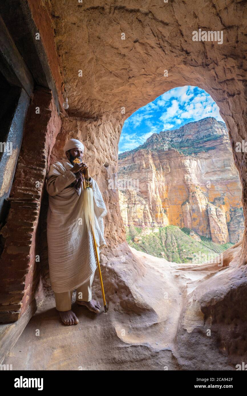 Ethiopian orthodox priest holding cross hi-res stock photography and images - Alamy