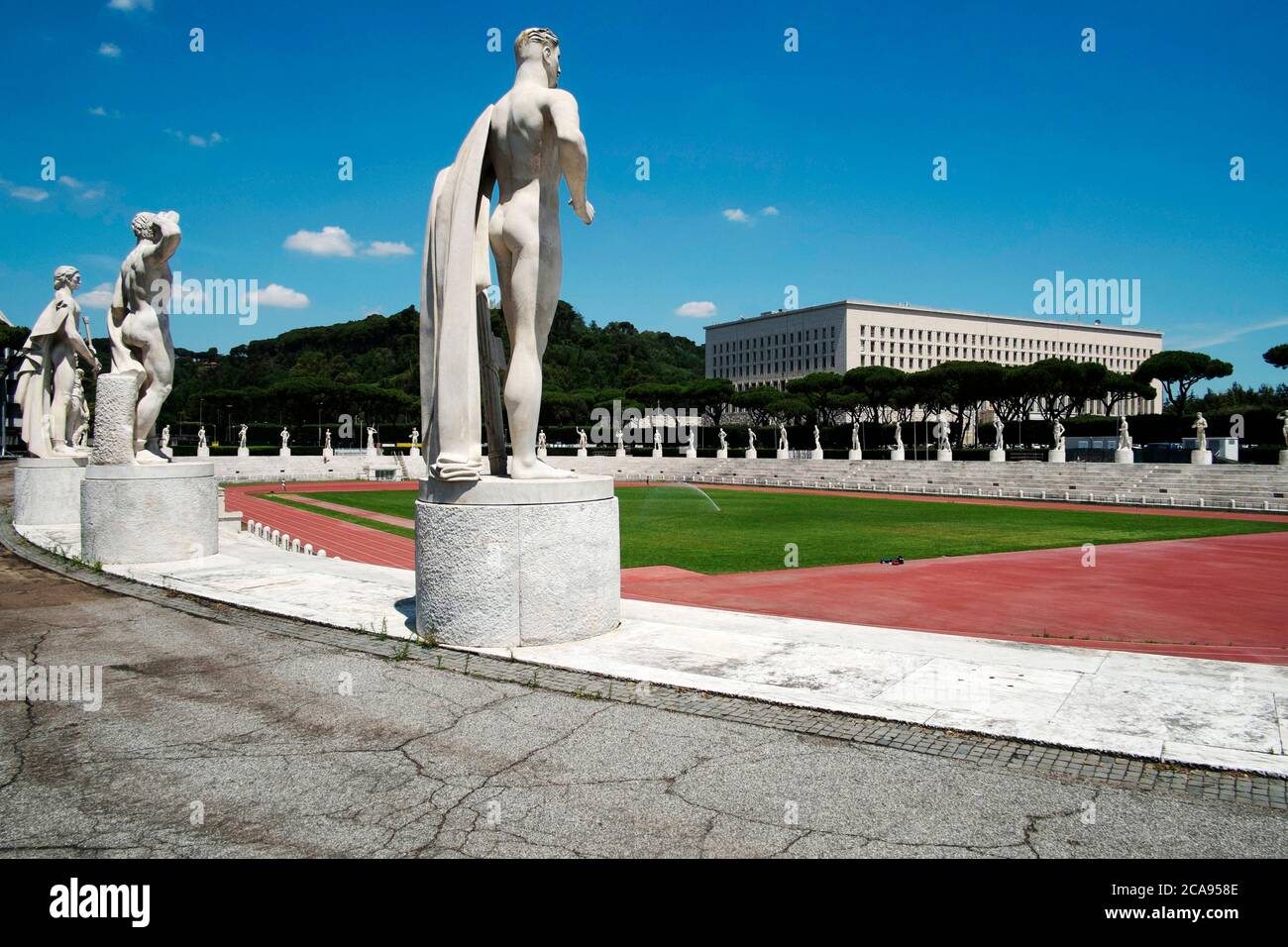 Statues in the stadio dei marmi hi-res stock photography and images - Alamy