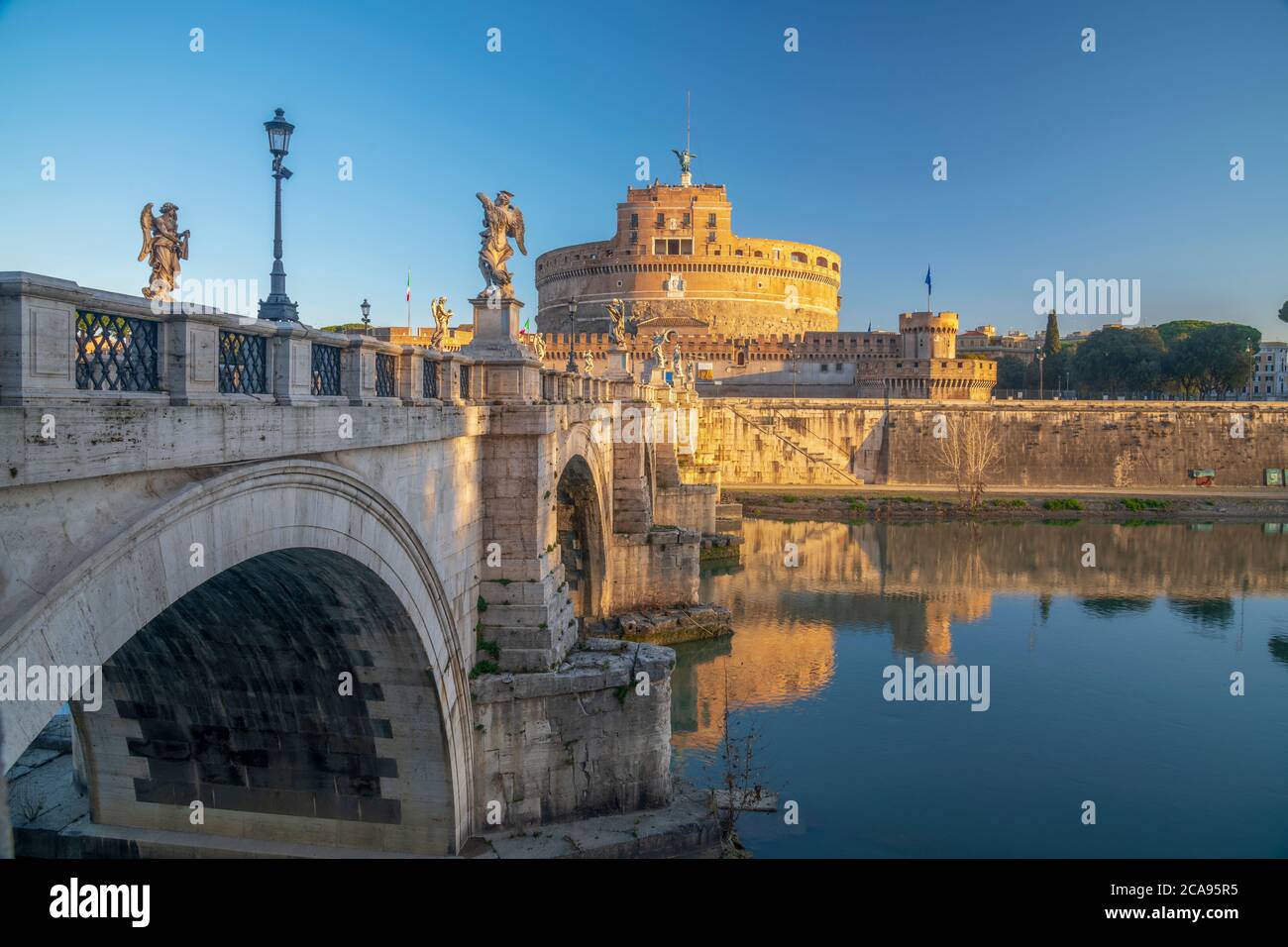 St. Angelo Bridge (Ponte Sant'Angelo) and Castel Sant'Angelo, UNESCO ...