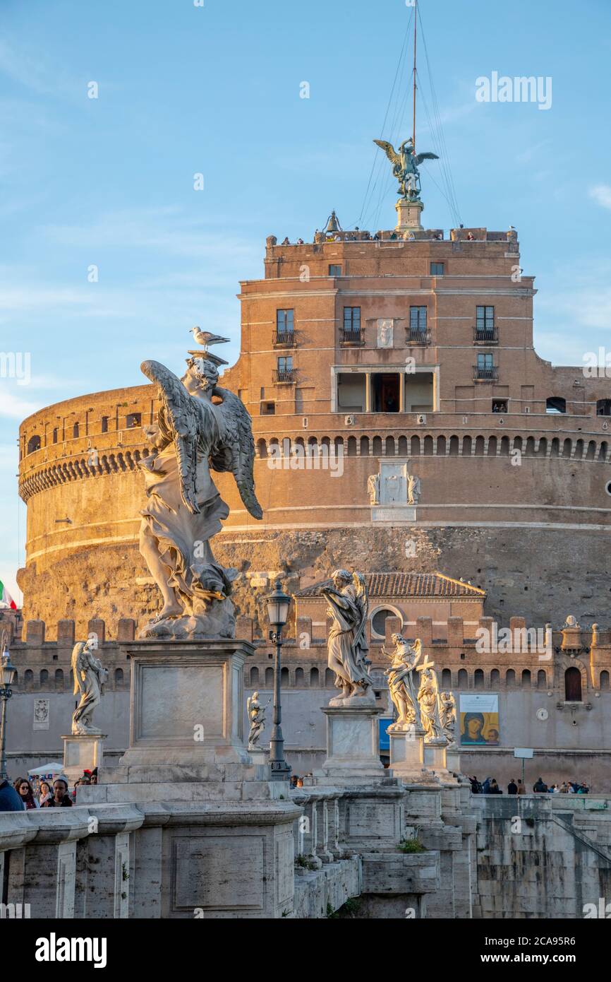 St. Angelo Bridge (Ponte Sant'Angelo) and Castel Sant'Angelo, UNESCO ...