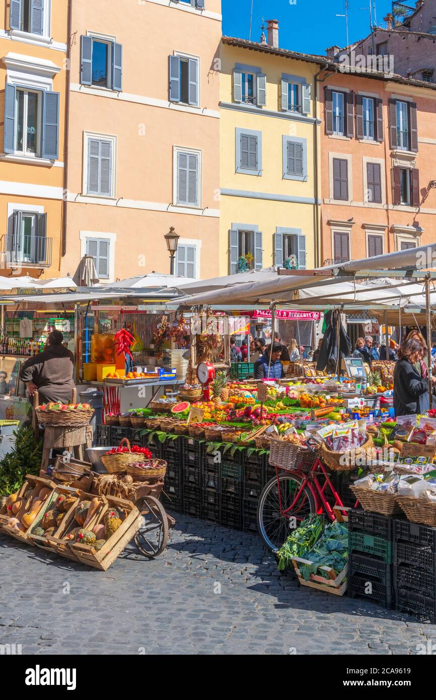 Regola rome hi-res stock photography and images - Alamy