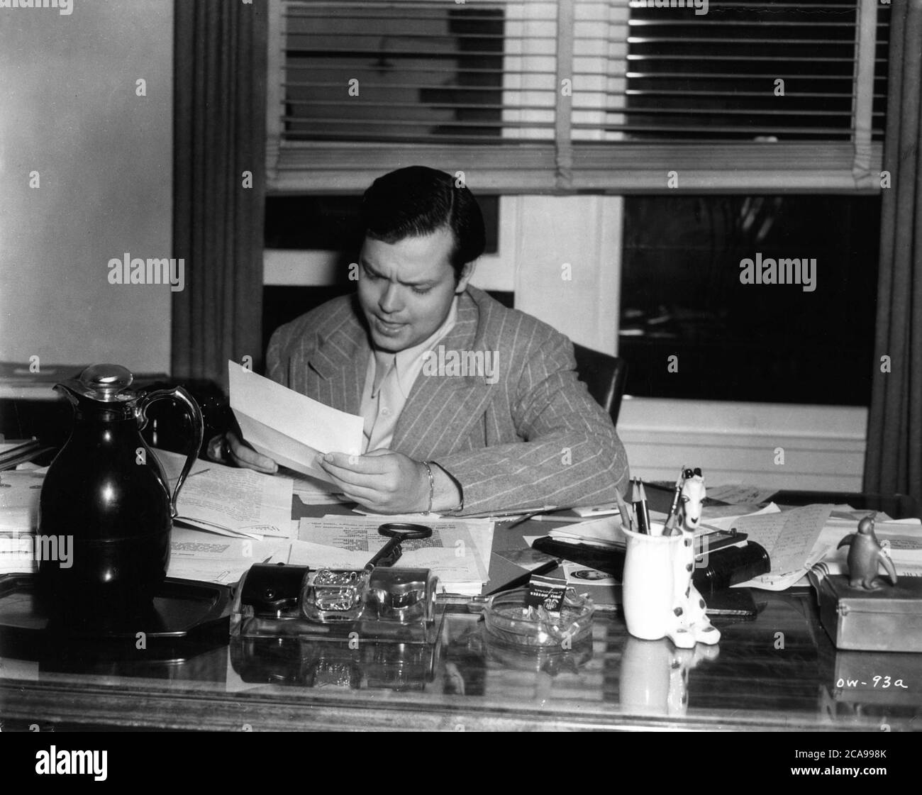 ORSON WELLES Pre-Production work candid during making of THE ...