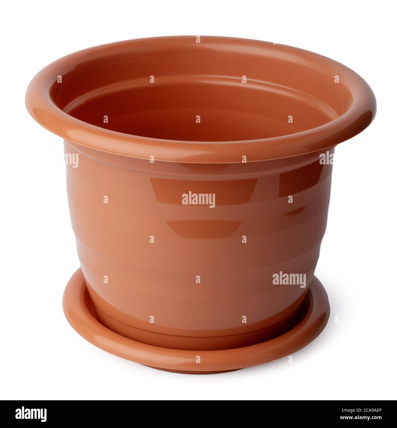 Brown plastic flower pot isolated on white Stock Photo - Alamy
