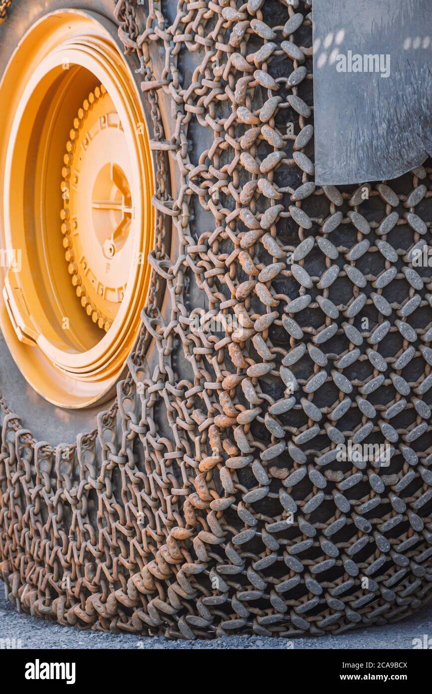 Large dump truck hi-res stock photography and images - Alamy