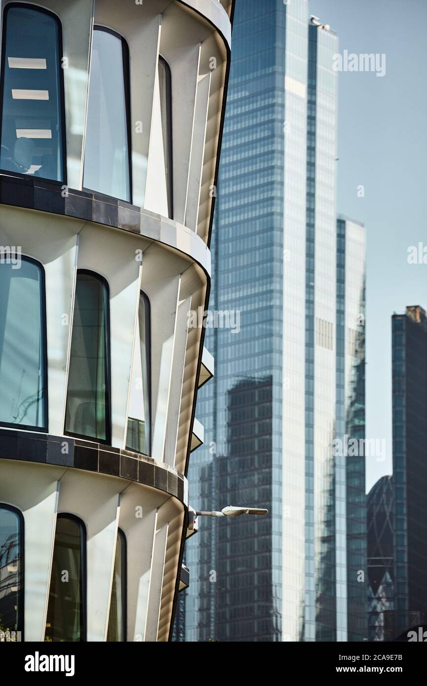 Axa offices london hi-res stock photography and images - Alamy