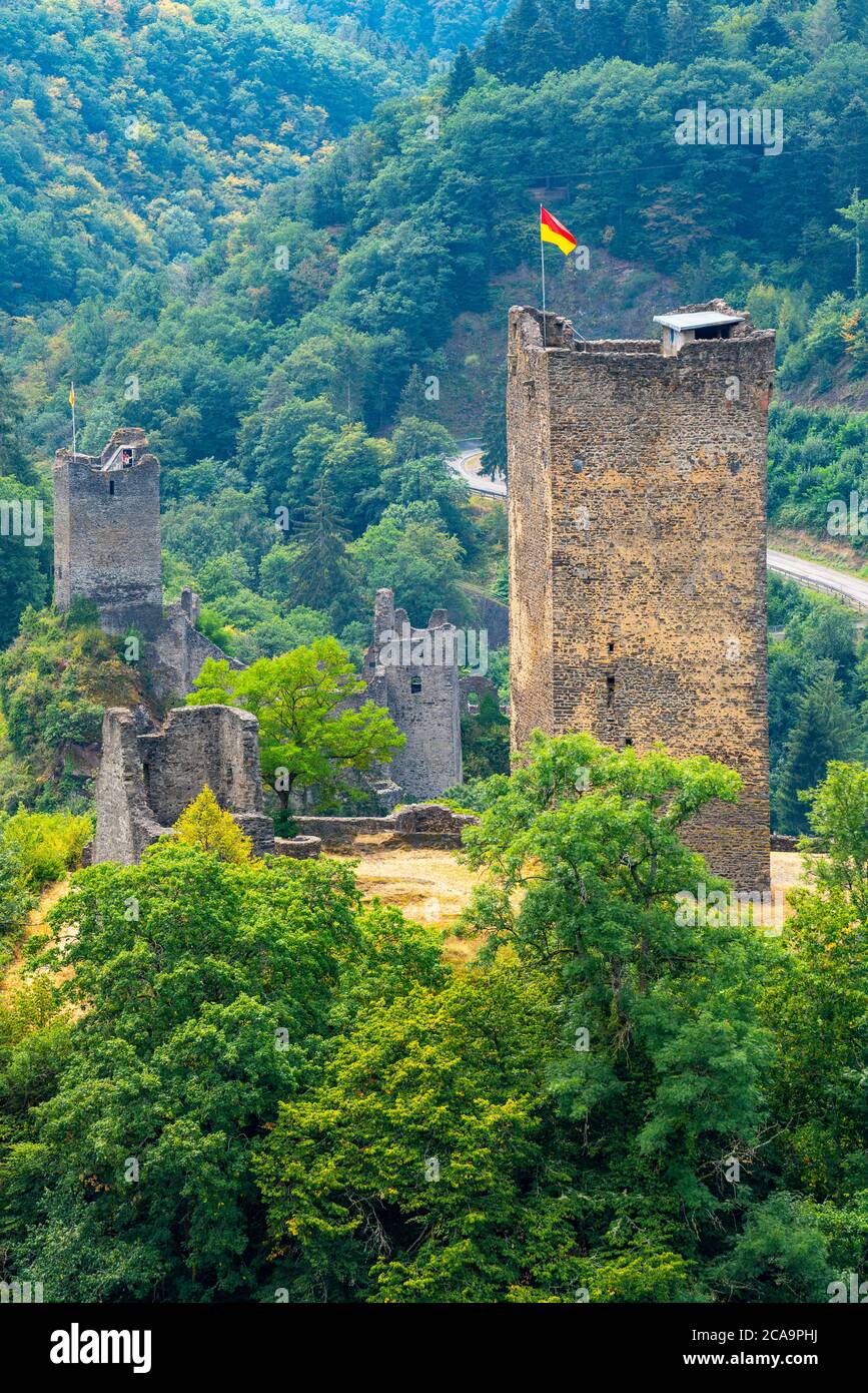 Ruins upper castle and lower castle hi-res stock photography and images ...